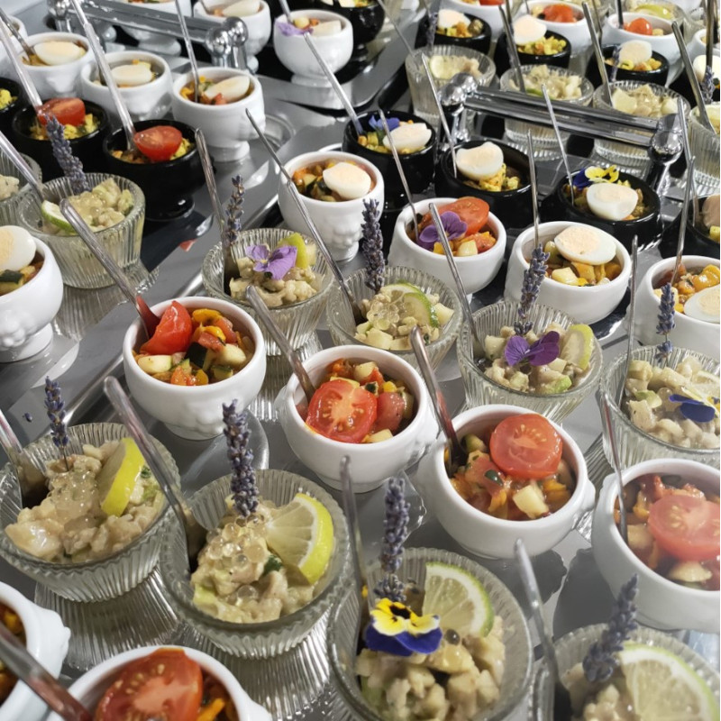 Location de cuillères inox pour verrines apéritives - Montélimar